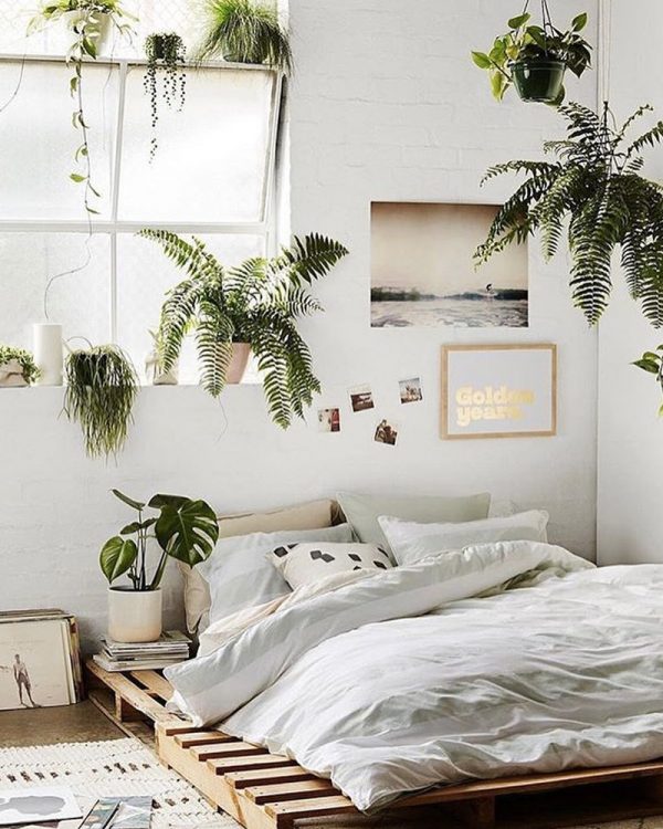 Un lit palette DIY : idées, tutos et bricolage | Shake My Blog