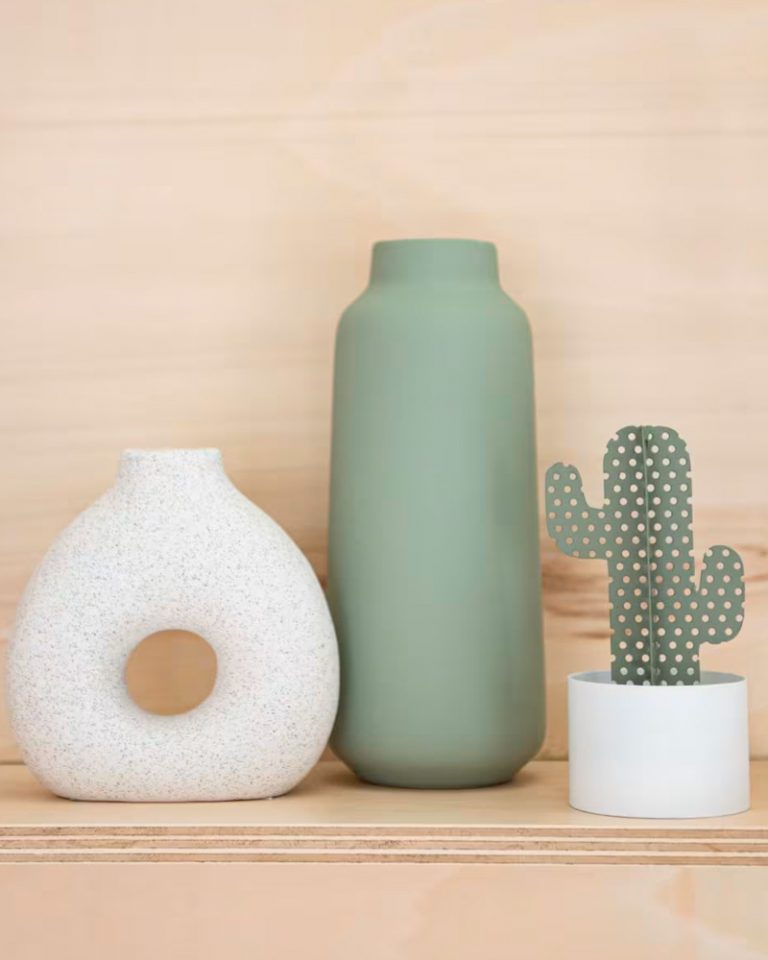 Sélection : 20 meubles et objets pour une déco vert sauge | Shake My Blog